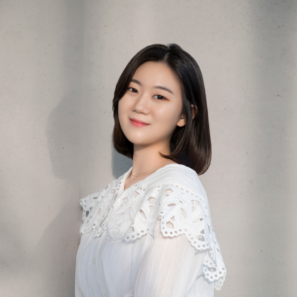 Lee JinYoung | about